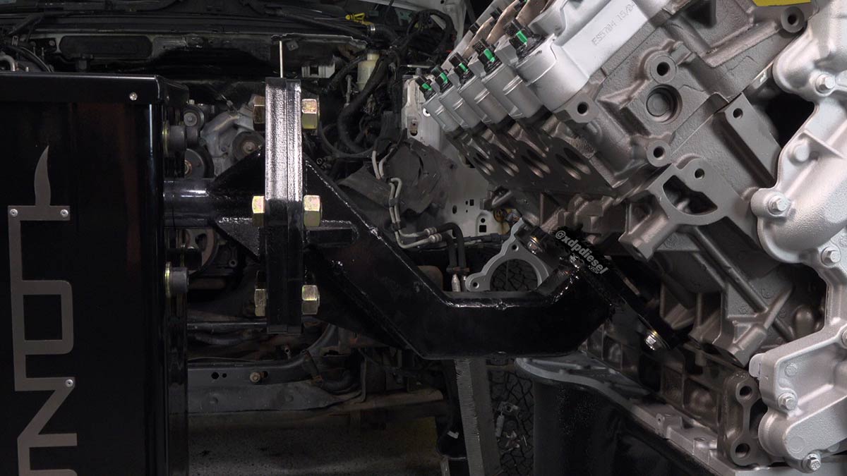 Assemble Your Engine Using the Longhorn Rotating Engine Stand - XDP Blog