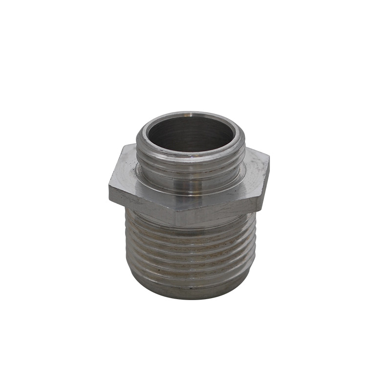 FASS FSN-2001 Titanium Series Fuel Filter Nipple | XDP